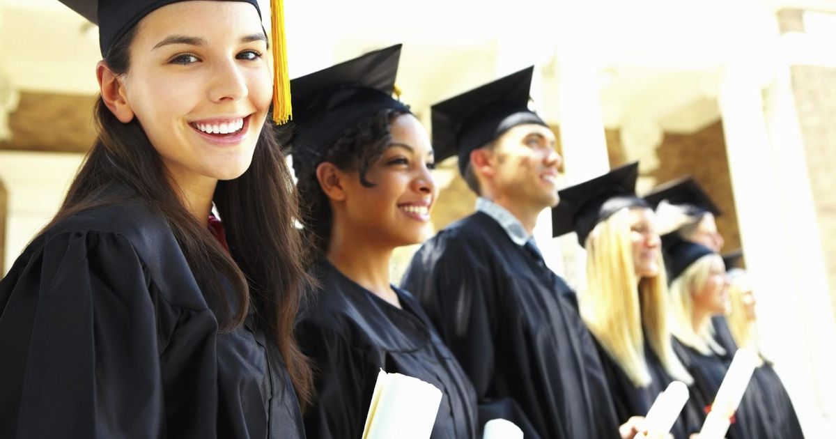 I laureati italiani? Pochi, ma buoni | ScuolaZoo